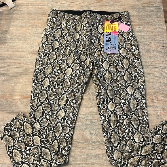 Coco + Carmen | Jeans | Nwt Coco Carmen Snakeskin Jeans | Poshmark